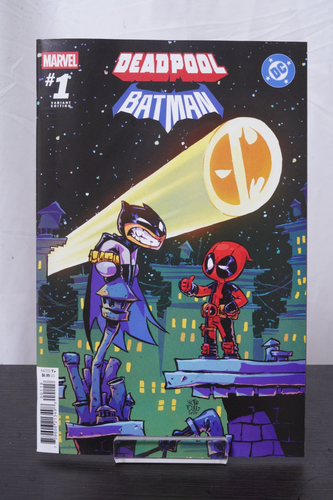 Marvel/DC: Deadpool/Batman #1 Skottie Young Variant Cover 2025 ...